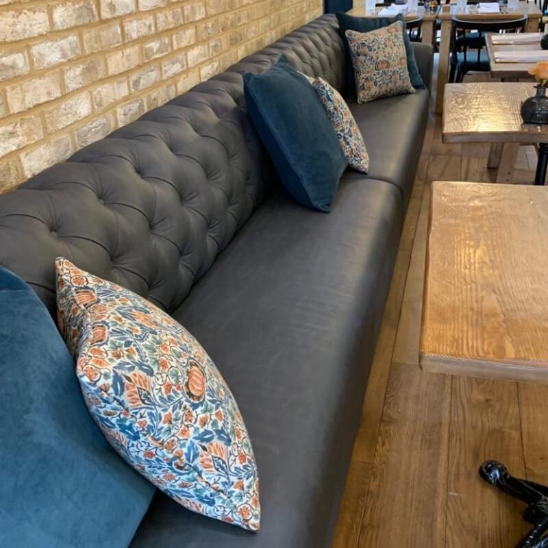 Bespoke Chesterfield Banquette Seating | The Fox, Crawley
